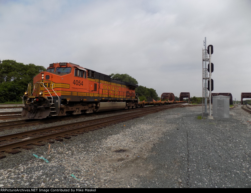 BNSF 4054
